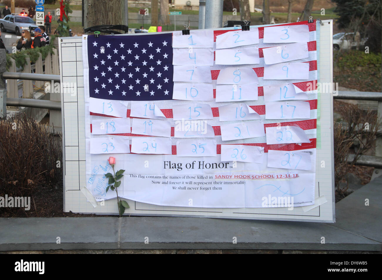 Pictures of Sandy Elementary School and pictures from Newtown CT ...