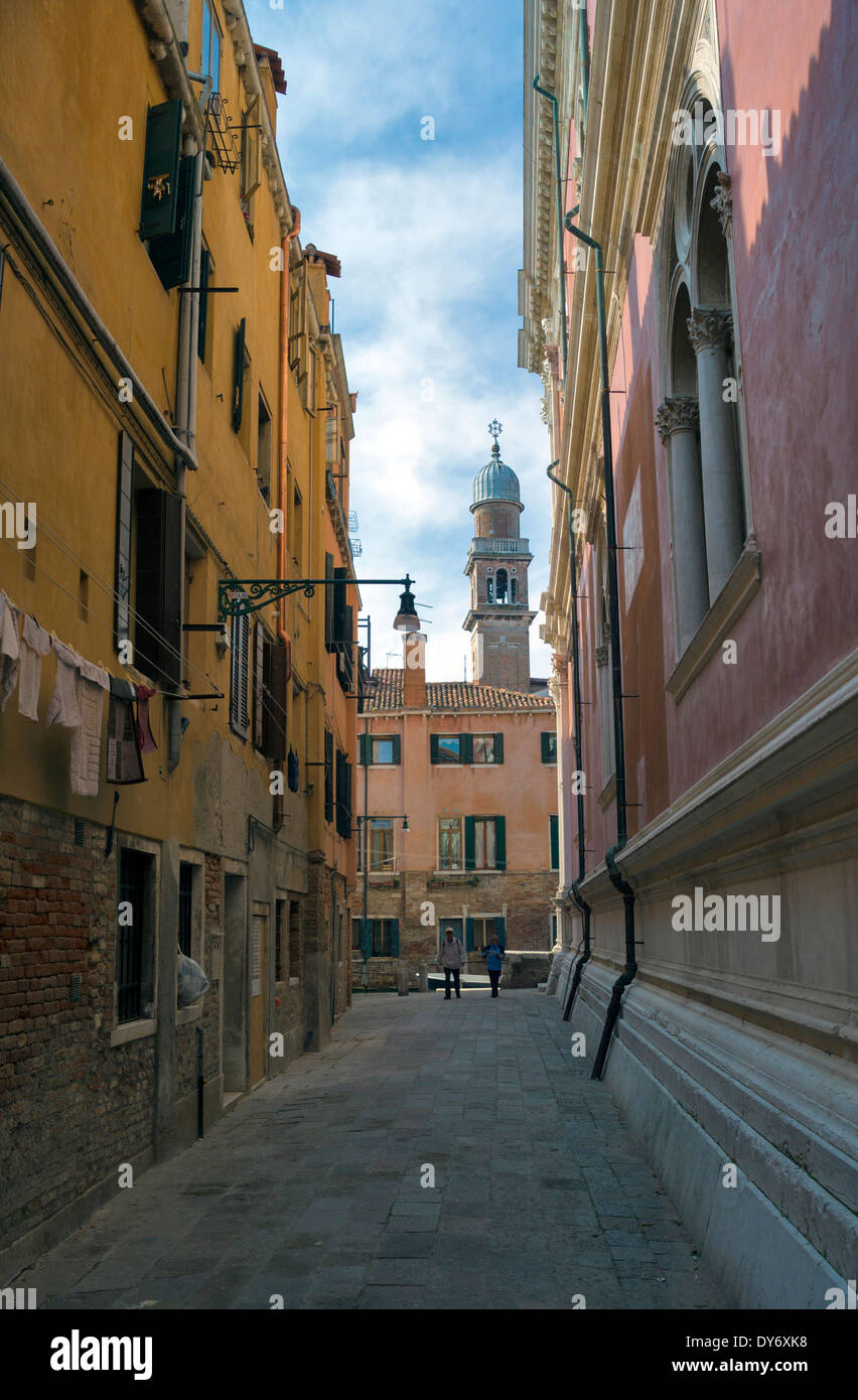 Back streets of Venice, Italy Stock Photo - Alamy