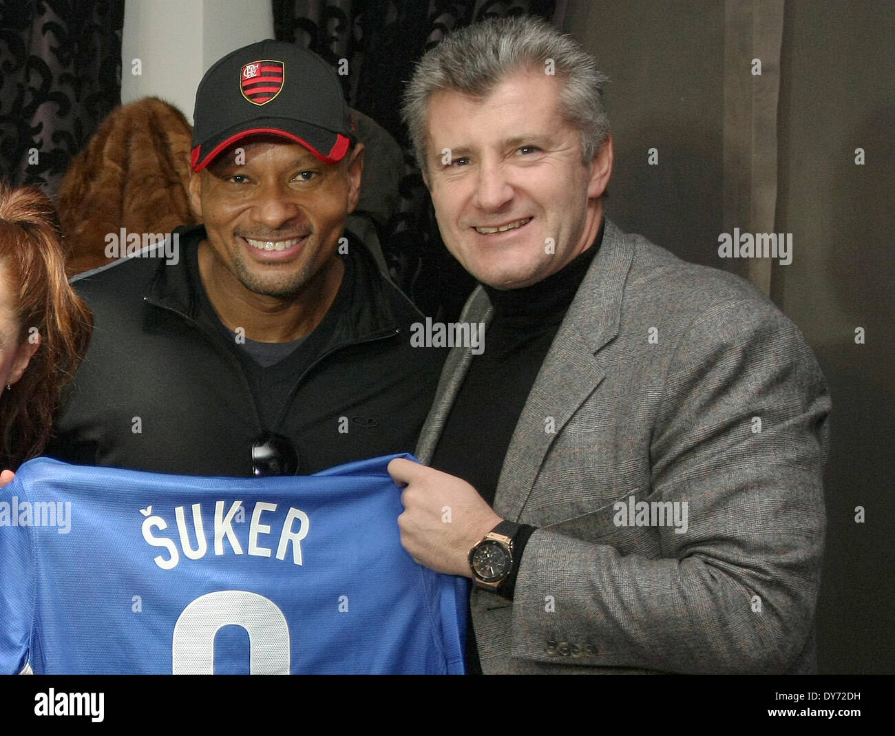 Singer Ivo Gamulin and president of the Croatian Football Federation ...