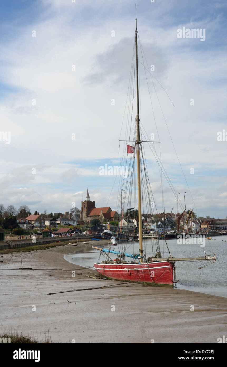Maldon Essex Promenade High Resolution Stock Photography and Images - Alamy