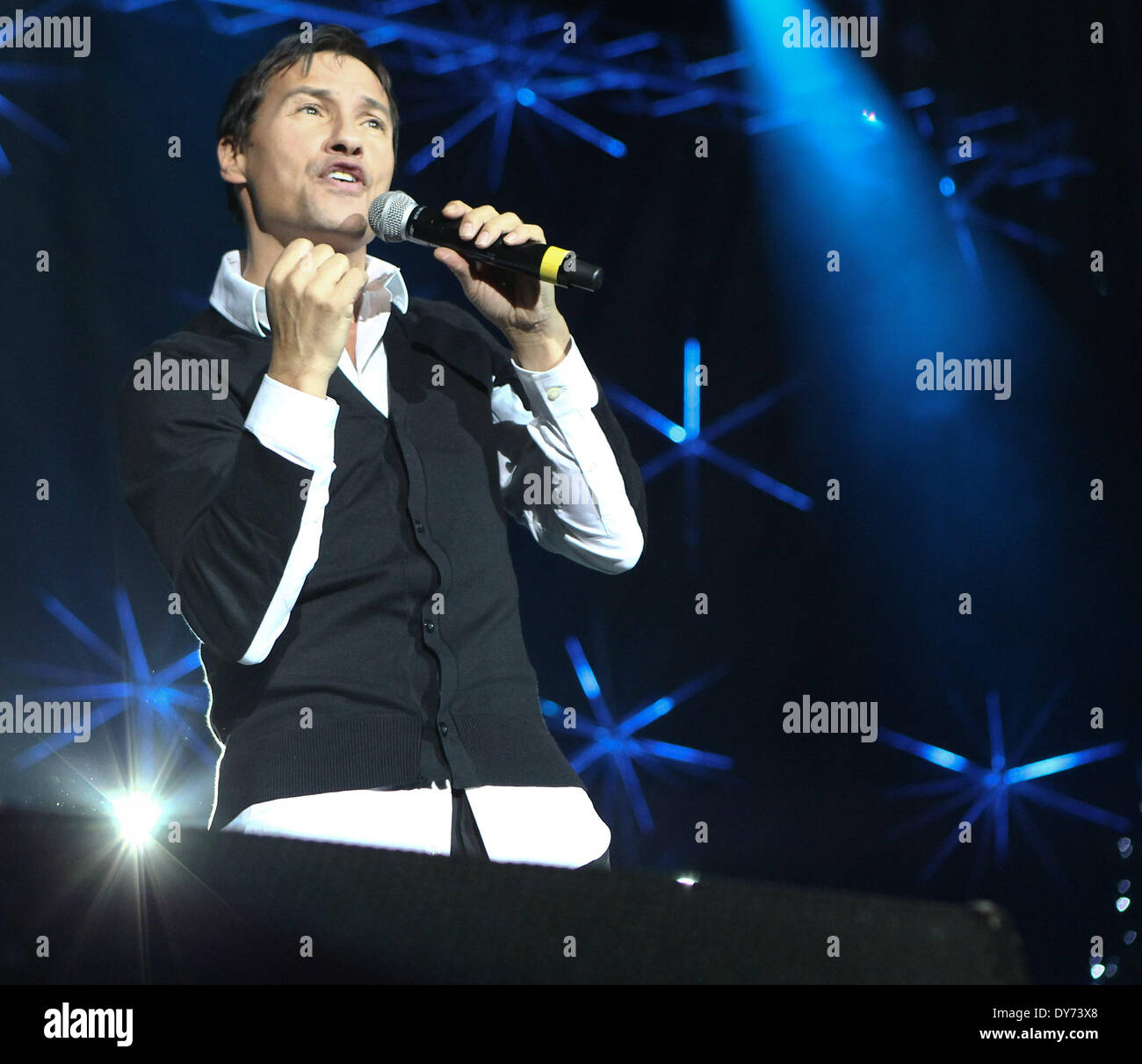 Hit Factory Live's 'Christmas Cracker' at The O2 Arena London ...