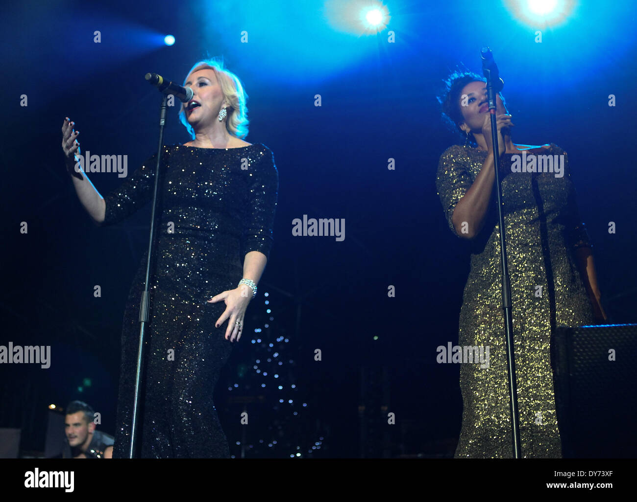 Pepsi And Shirlie High Resolution Stock Photography and Images - Alamy