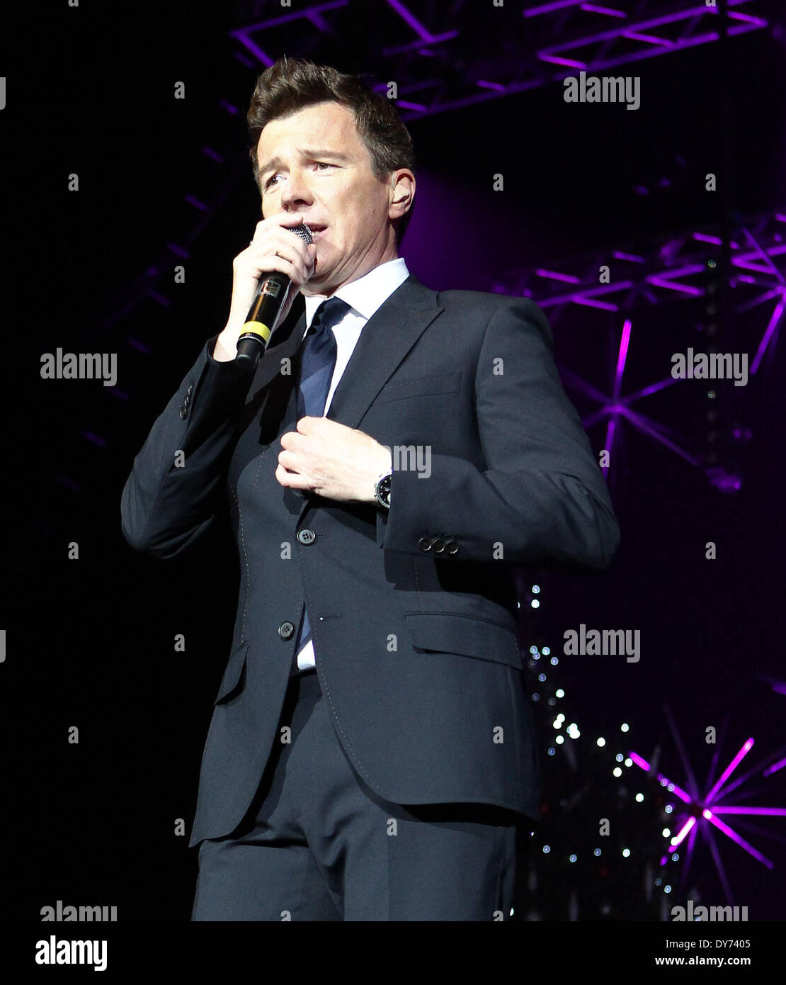 Hit Factory Live's 'Christmas Cracker' at The O2 Arena London ...