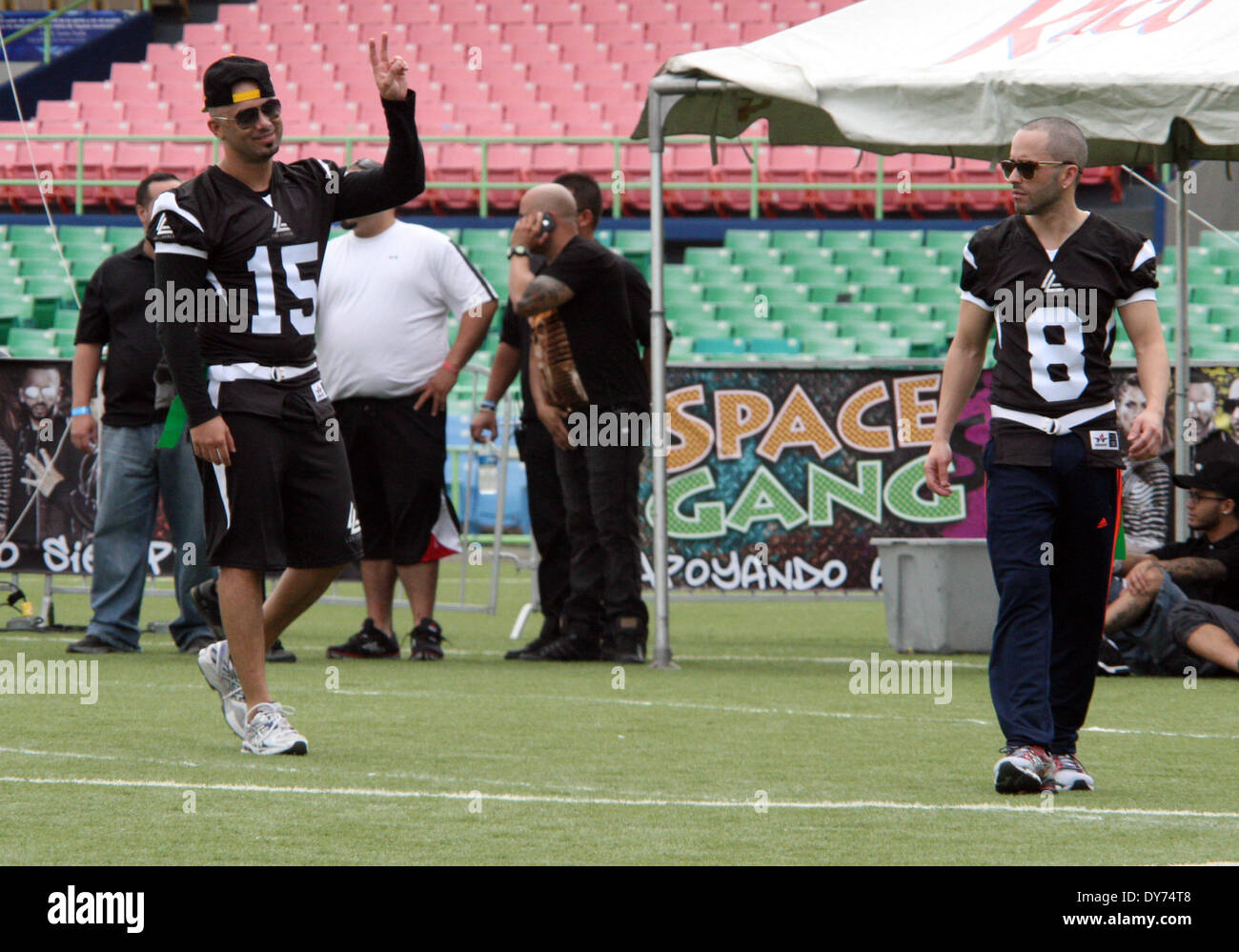 Wisin (left) and Yandel of reggaeton duo Wisin and Yandel in action at ...