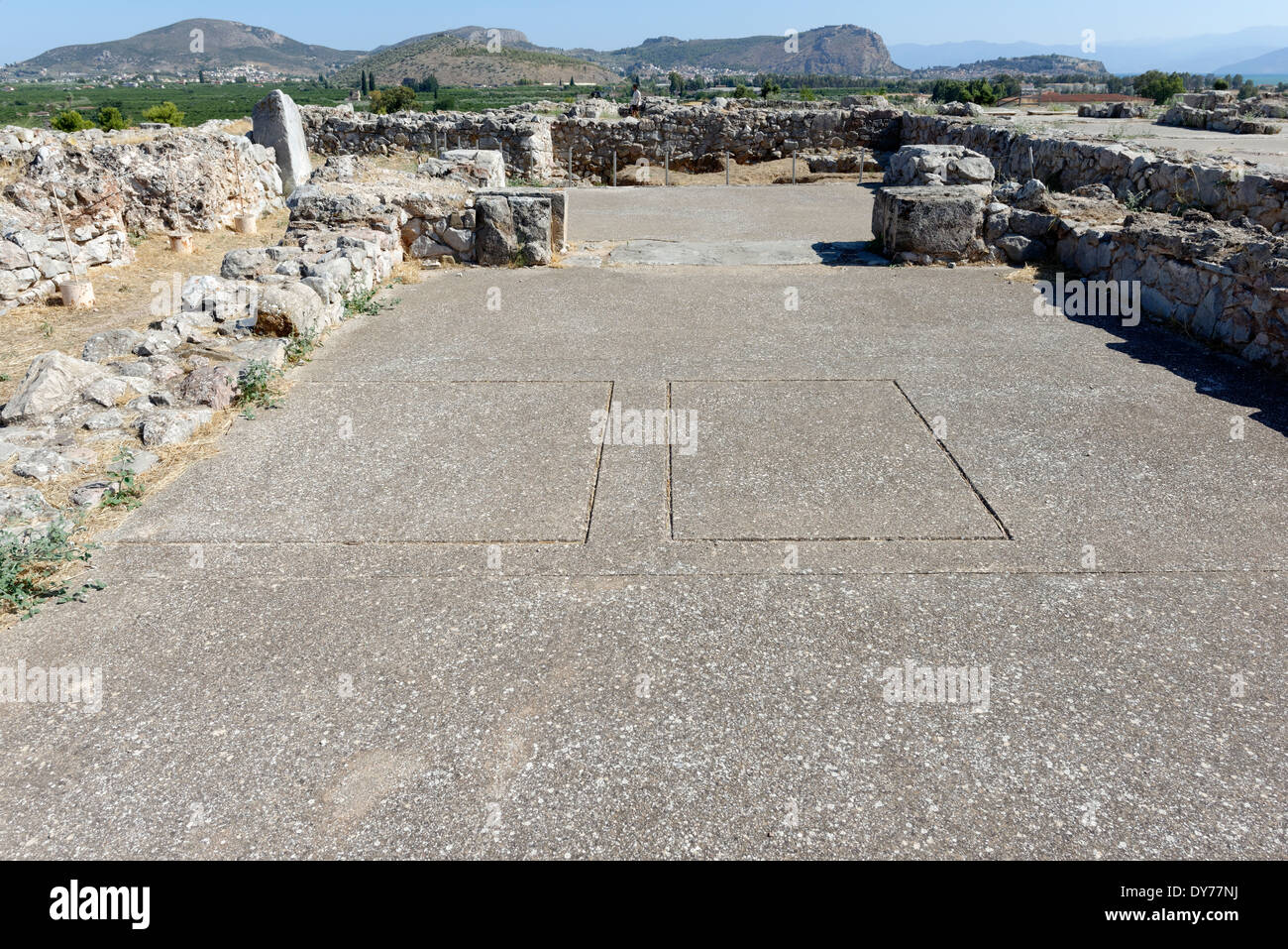 Megaron hi-res stock photography and images - Alamy