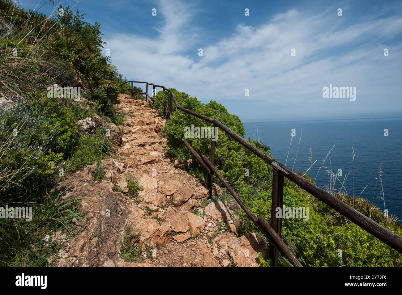 Hiking routes sicily hi-res stock photography and images - Alamy