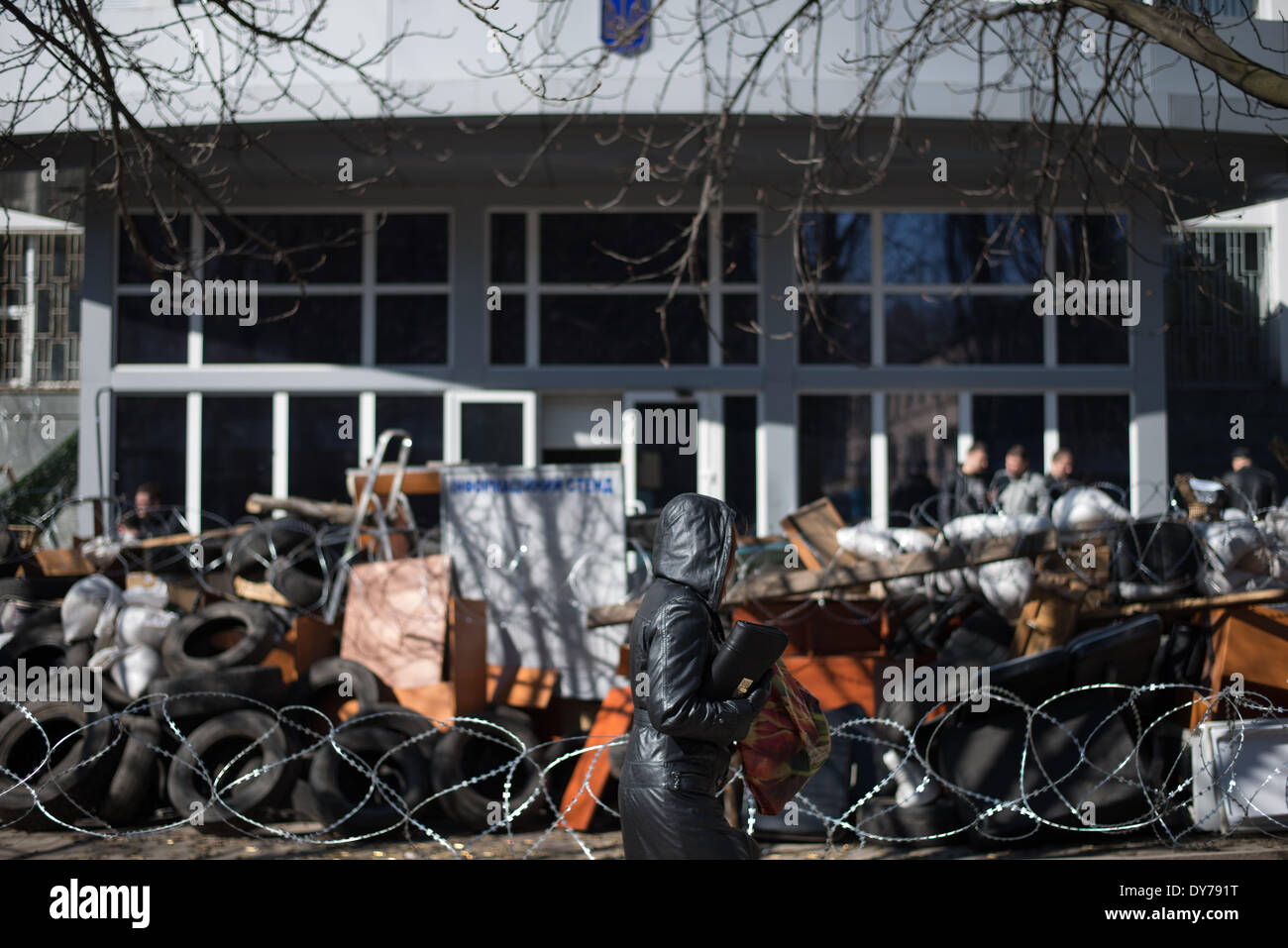 Donetsk, Ukraine. 8th Apr, 2014. The day after the take of SBU by pro ...
