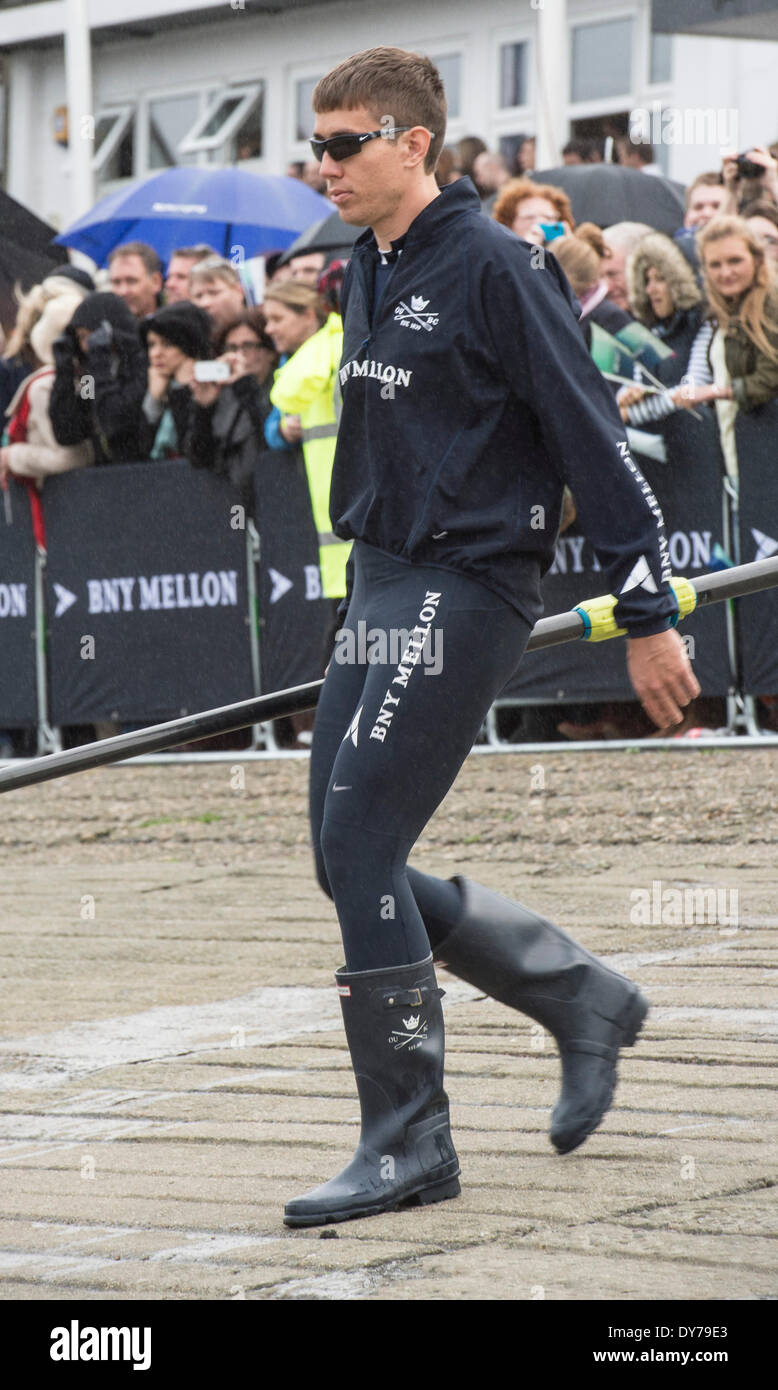 06.04.2014. The Oxford & Cambridge Universities Boat Race. Oxford No 5 ...