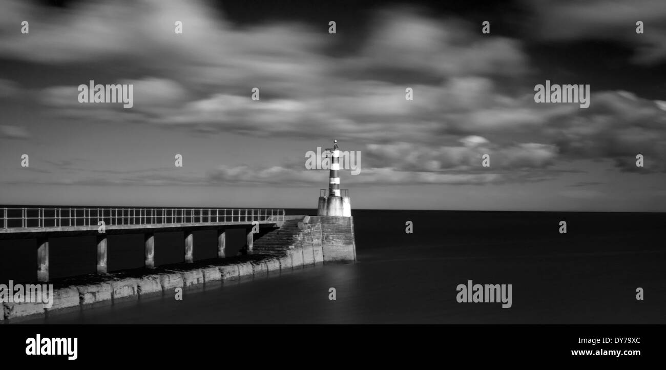 Amble by the sea hi-res stock photography and images - Alamy