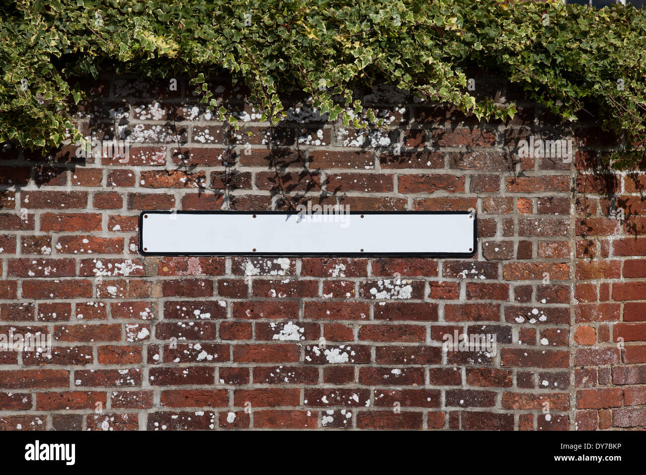 Uk Street Sign Blank High Resolution Stock Photography and Images - Alamy