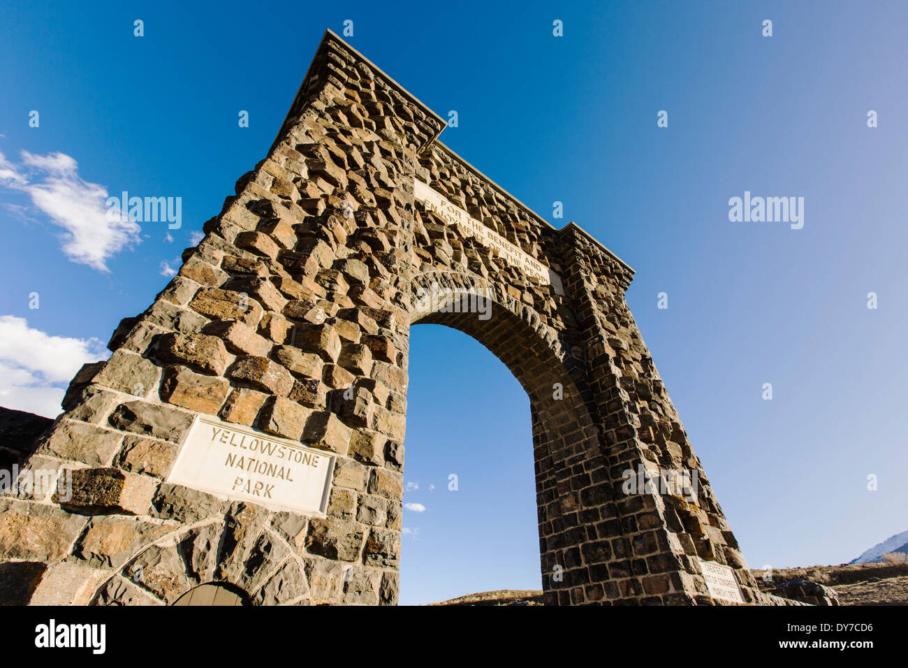 Roosevelt Arch, 1903, rusticated triumphal arch at the north entrance ...