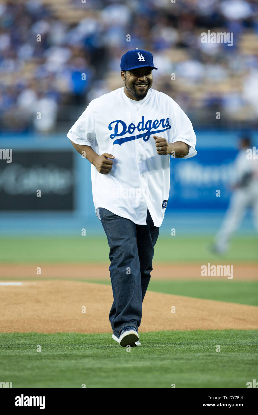 Los Angeles, CA, USA. 8th Apr, 2014. Rap Artist Ice Cube smiles after ...