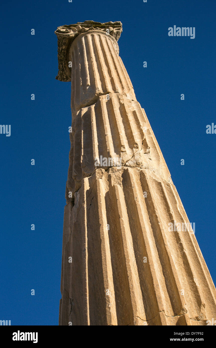 Ancient romans and greeks hi-res stock photography and images - Alamy
