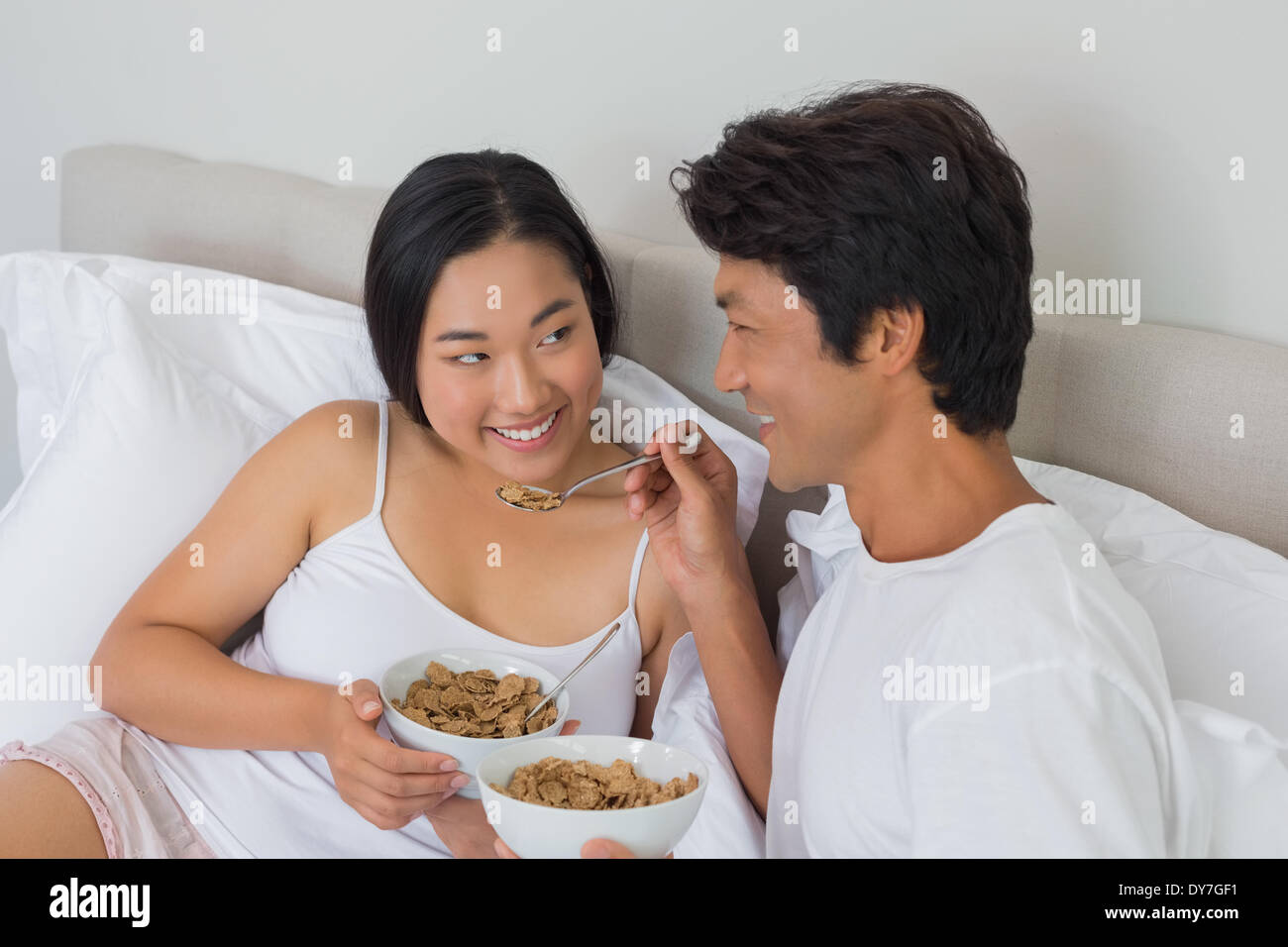 Bed and breakfast quilt hi-res stock photography and images - Alamy