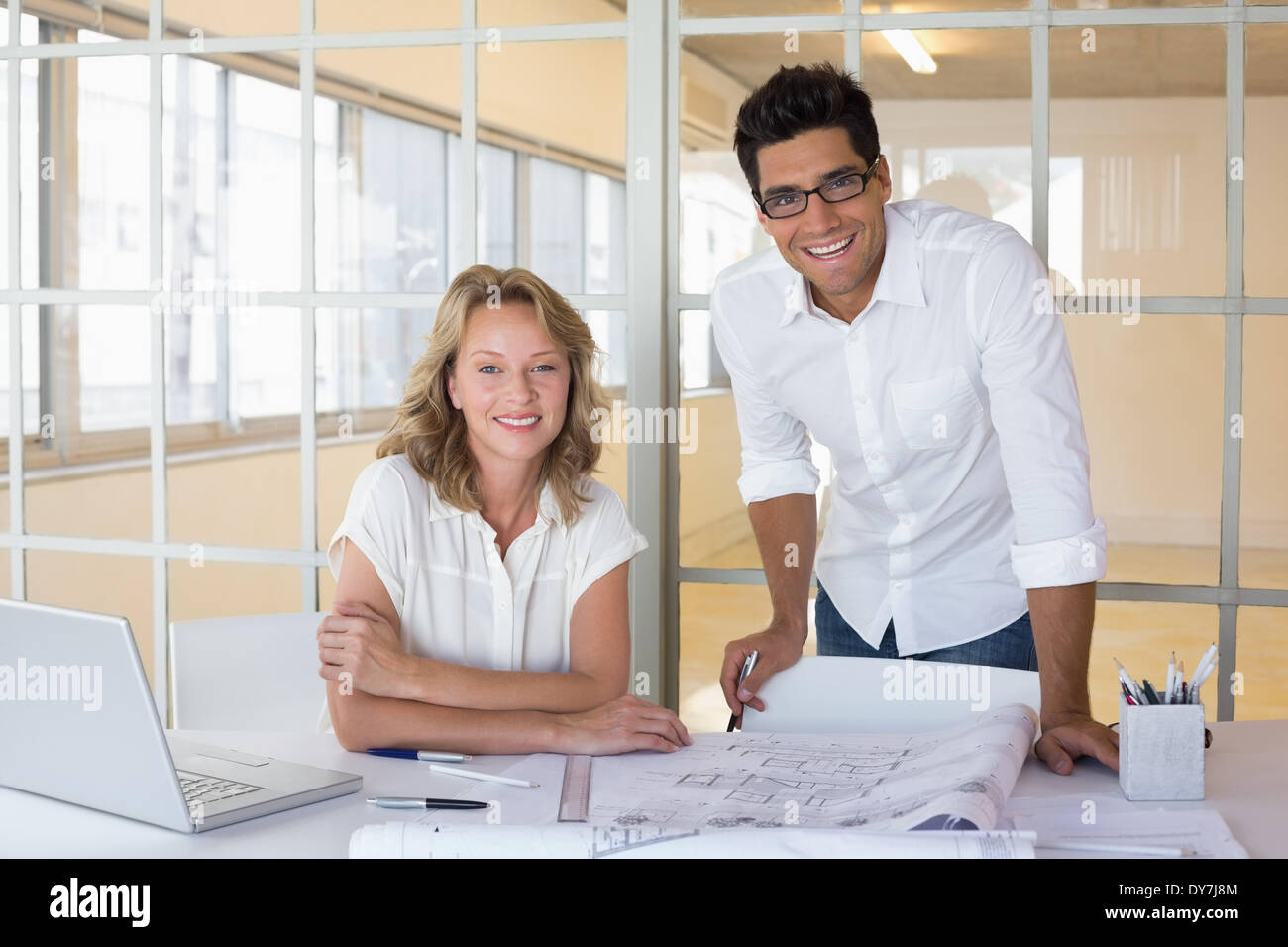 Architecture team hi-res stock photography and images - Alamy