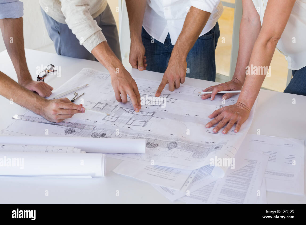 Architecture team hi-res stock photography and images - Alamy