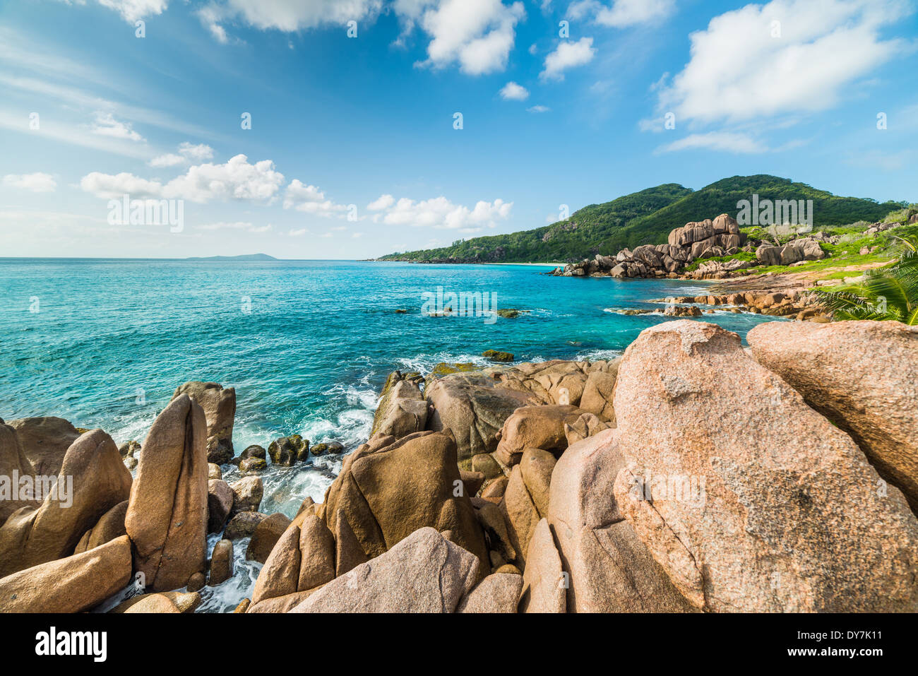 tropical turquoise sea with granite boulders Stock Photo - Alamy