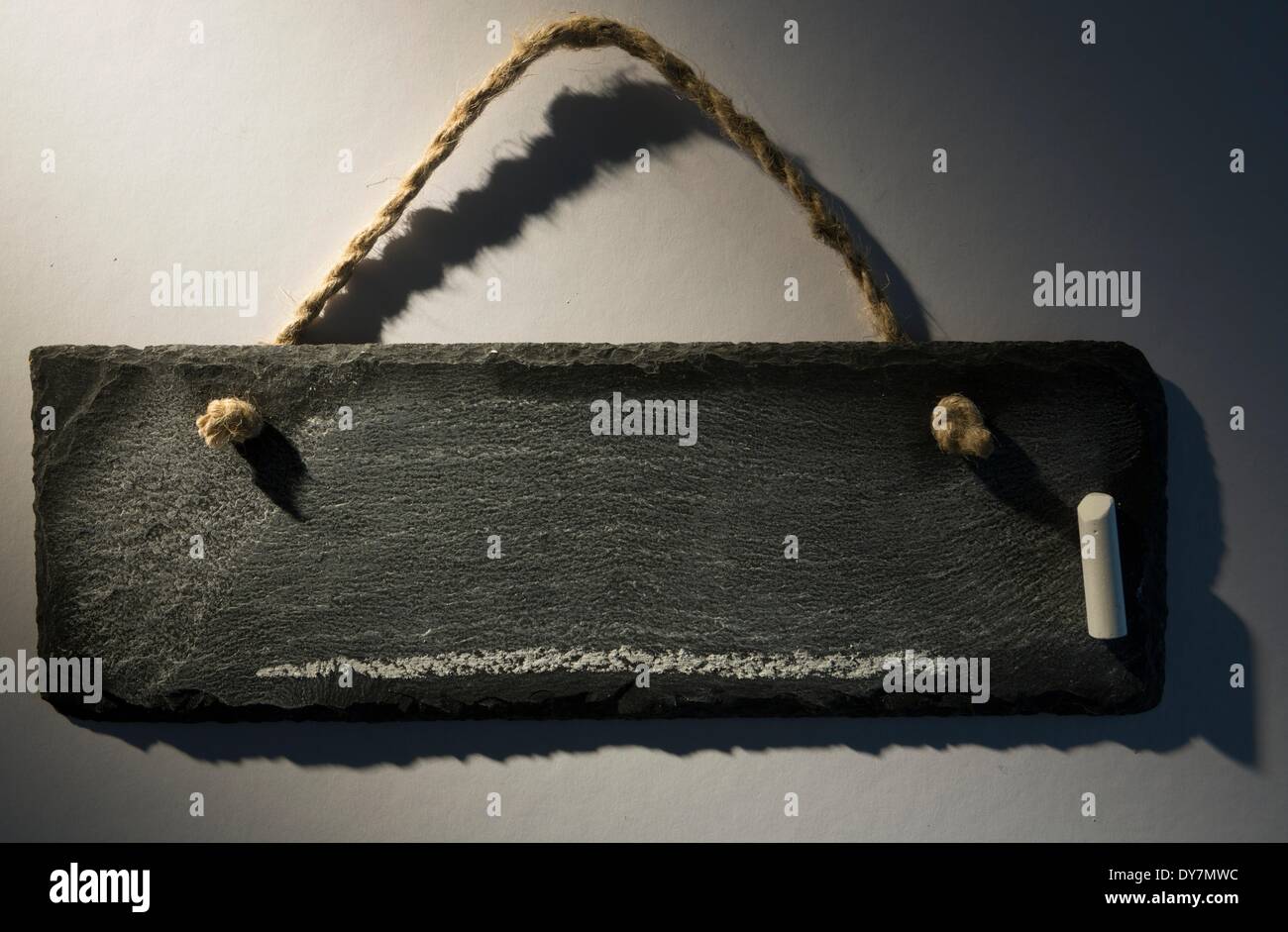 Chalk underline hi-res stock photography and images - Alamy