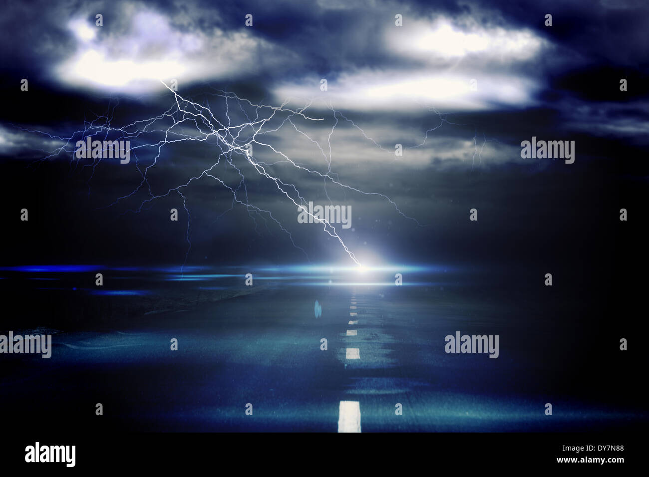 Lightning over highway hi-res stock photography and images - Alamy