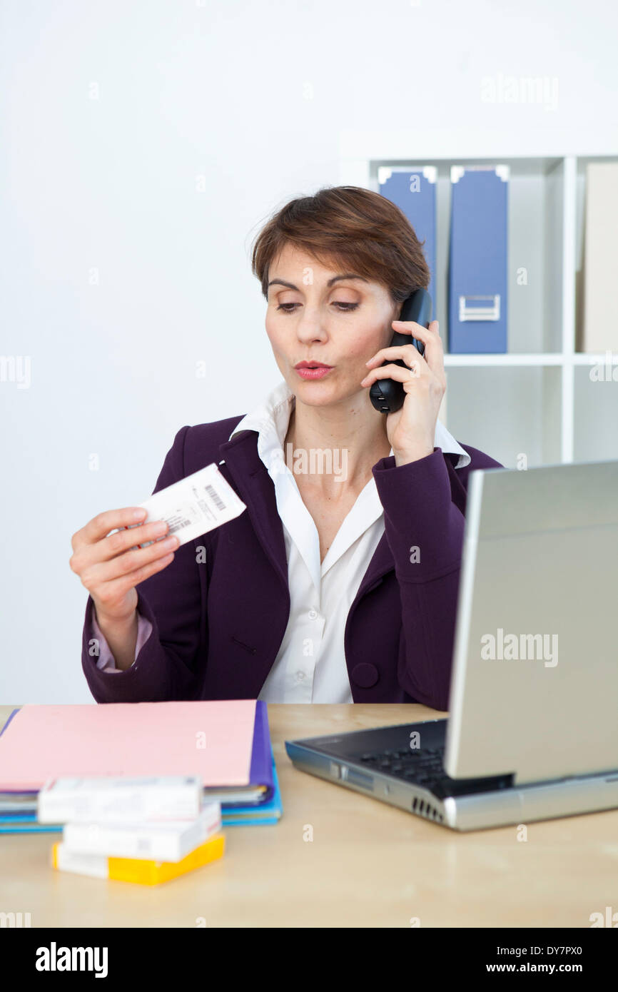 Pharmaceutical sales representative Stock Photo - Alamy