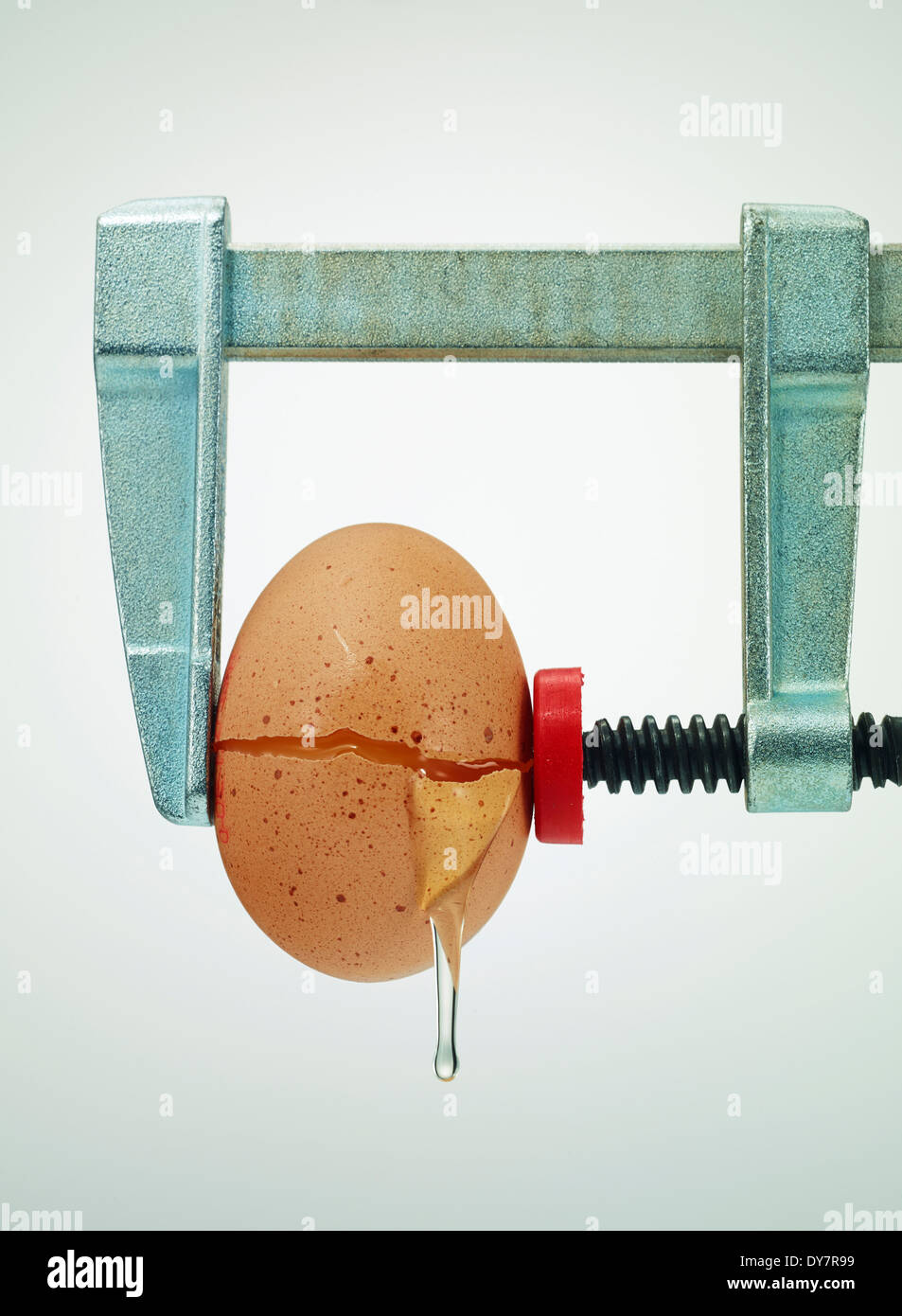 Broken clamp hi-res stock photography and images - Alamy
