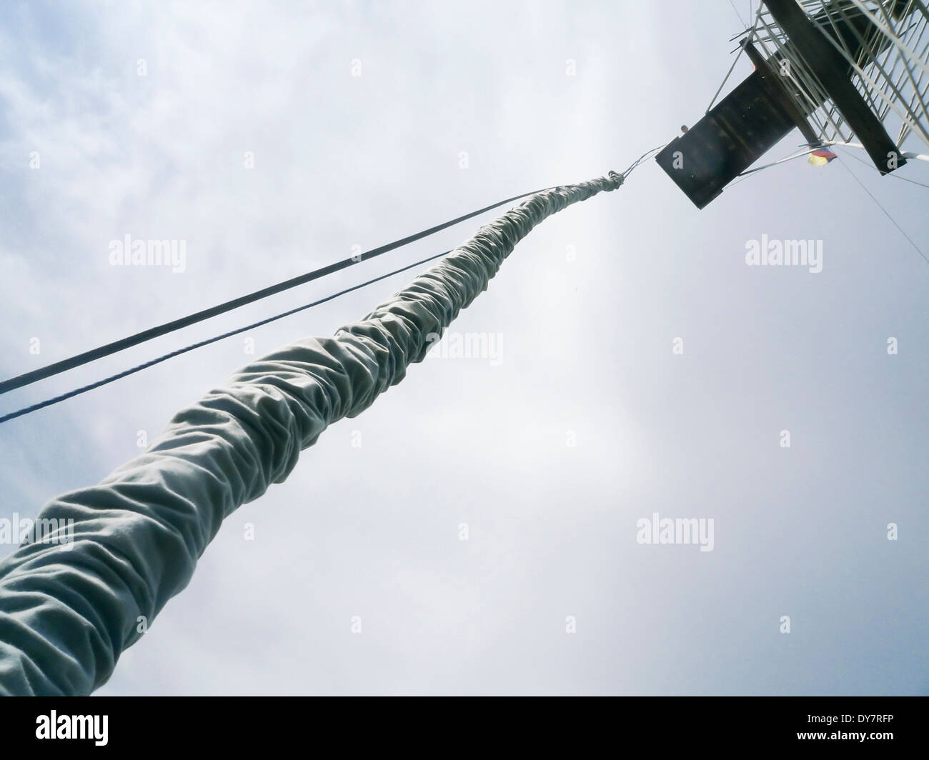 Colombia, San Gil, Bungee jump, rope and platform Stock Photo - Alamy