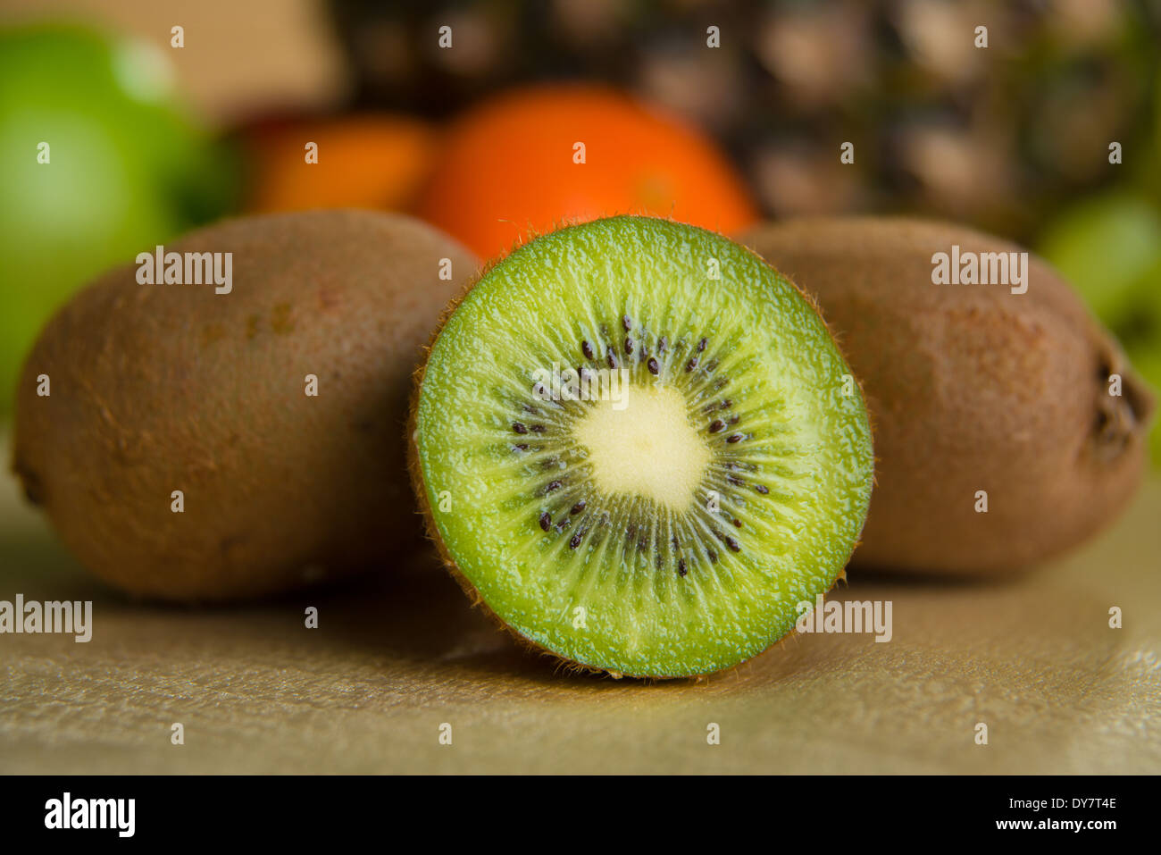 Fluffy kiwi hi-res stock photography and images - Alamy