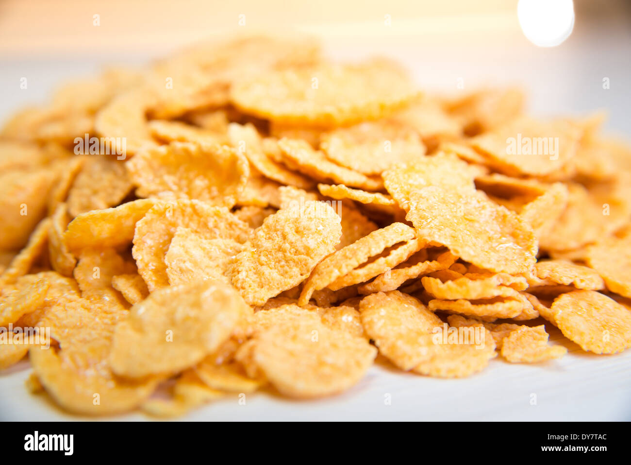 Close up crunchy cornflakes hi-res stock photography and images - Alamy