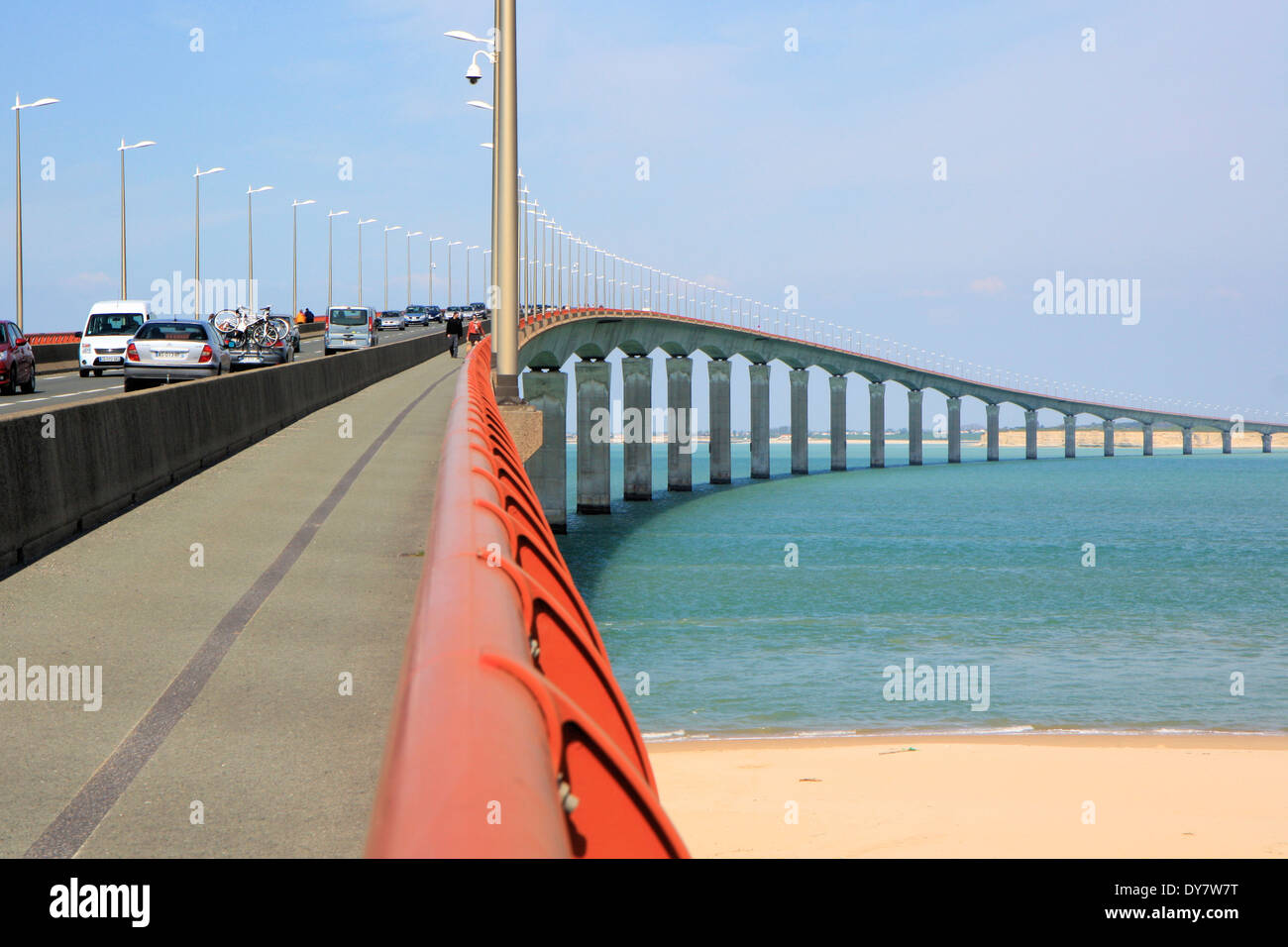 Bridge between Ile de Ré and La Rochelle, Charente-Maritime, France ...