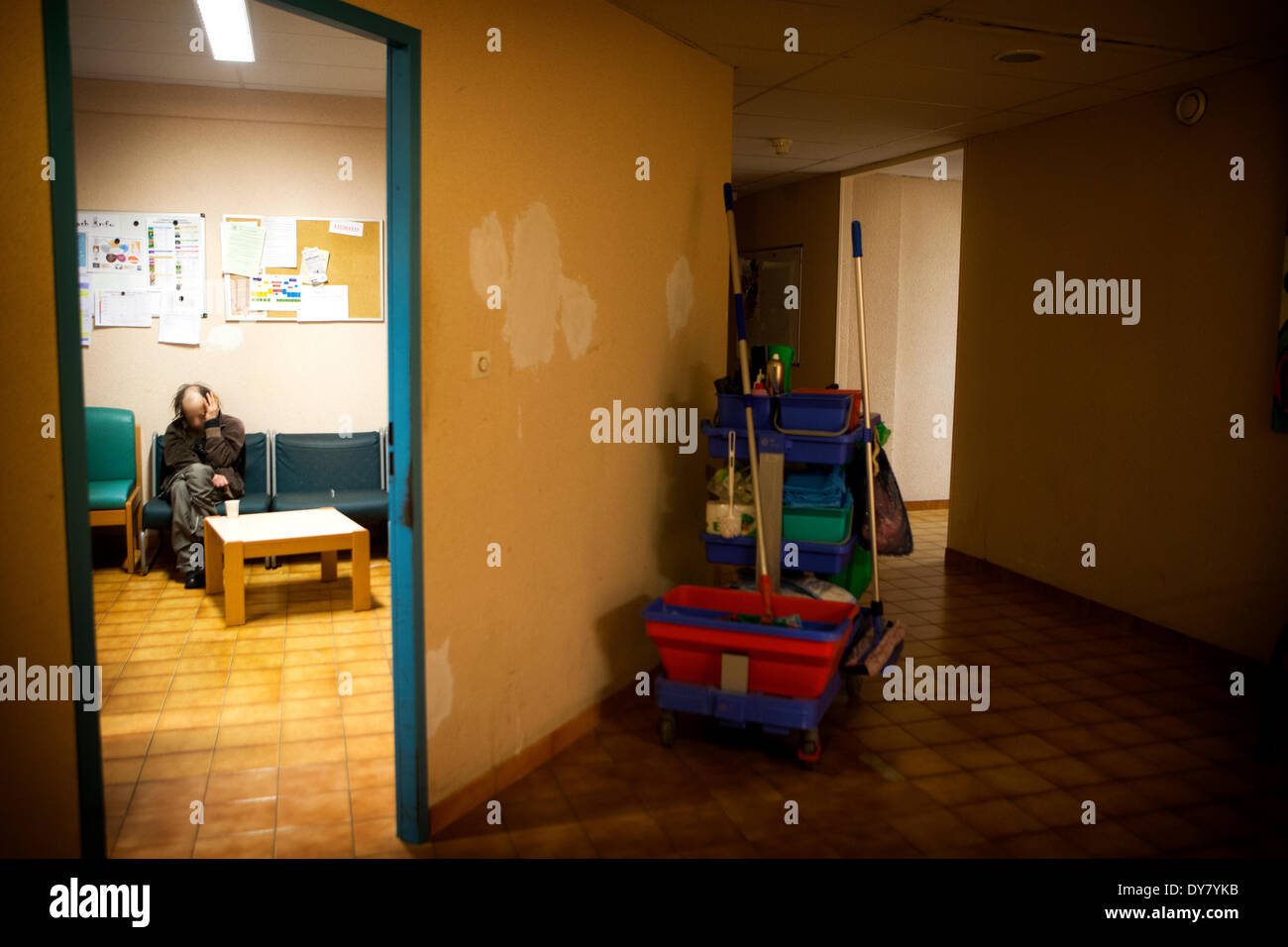 Delirium hospital hi-res stock photography and images - Alamy
