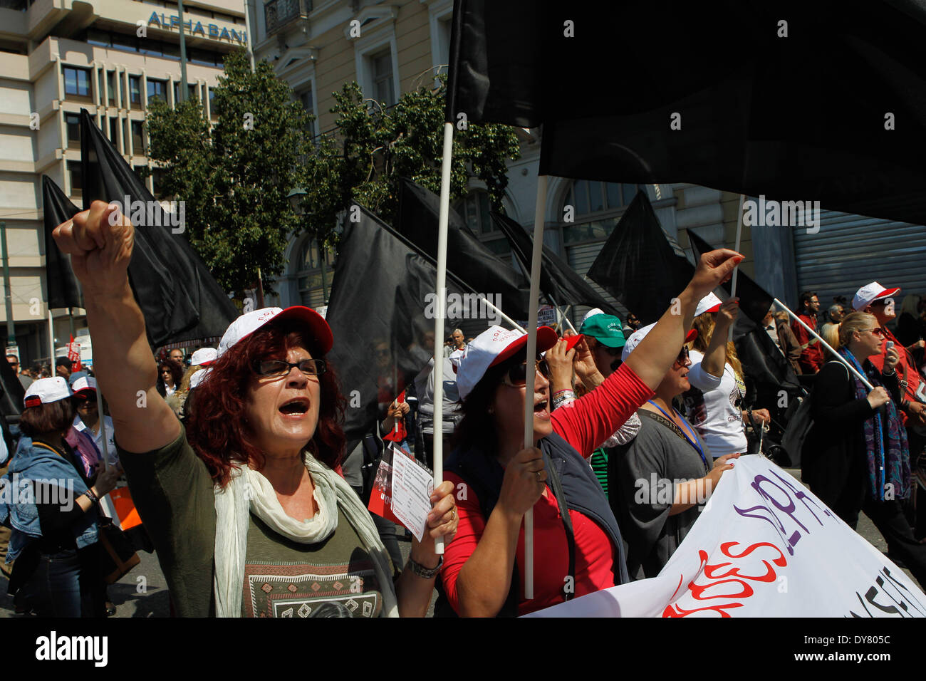 Athens, Greece. 9th Apr, 2014. Thousand people protest in the center of ...