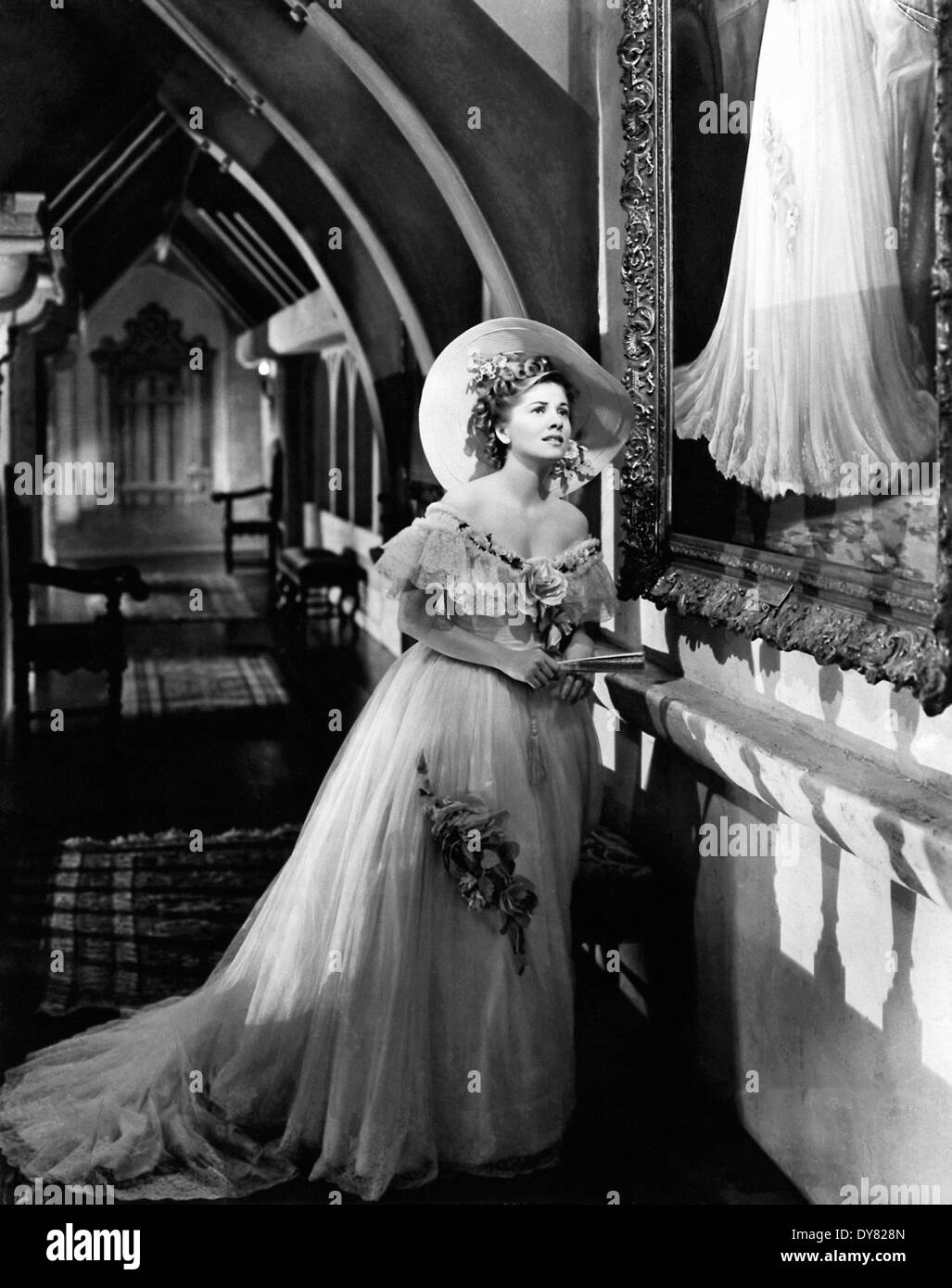 Rebecca 1940 joan fontaine hi-res stock photography and images - Alamy