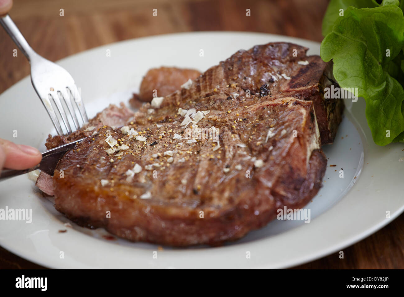 Man eating steak hi-res stock photography and images - Alamy