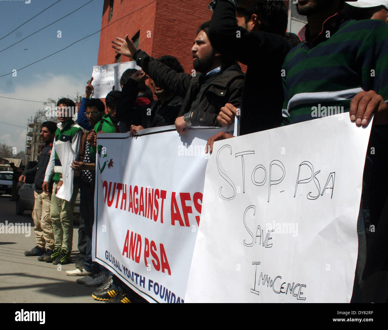 Srinagar, Indian Administered Kashmir. 09 April, 2014 Global youth ...