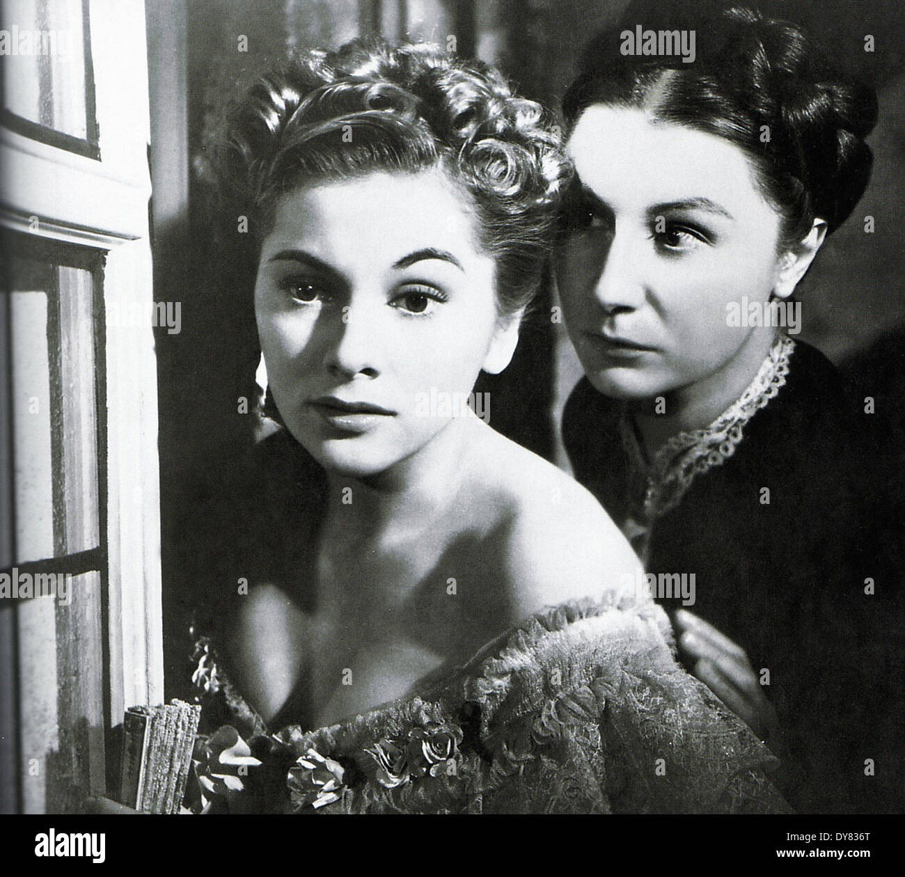 Rebecca - Joan Fontaine - Directed by Alfred Hitchcock - United Artists ...
