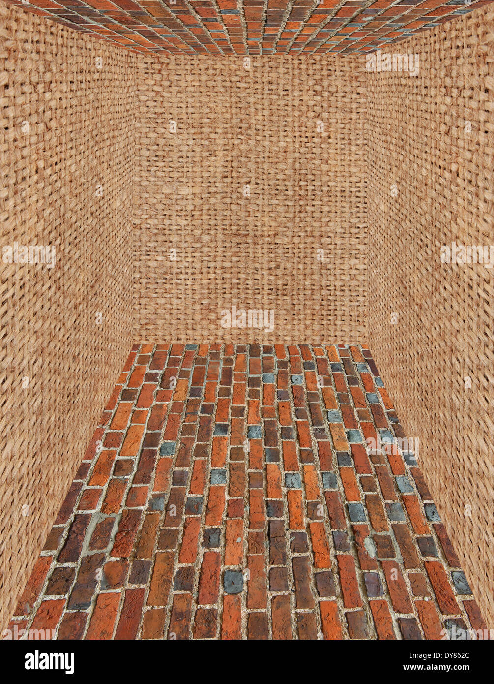 Hessian ceiling hi-res stock photography and images - Alamy