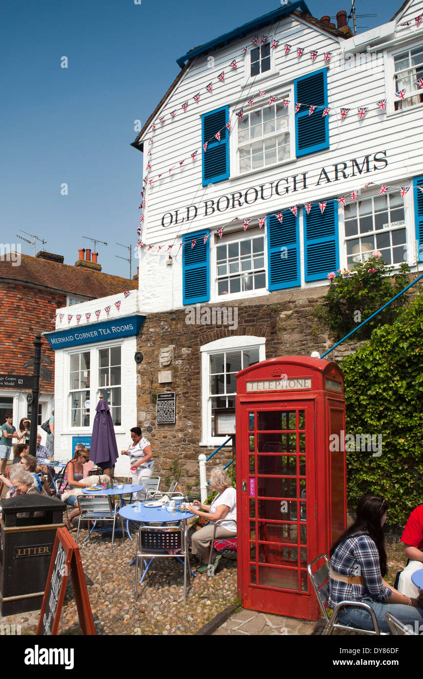 Rye old borough arms hi-res stock photography and images - Alamy