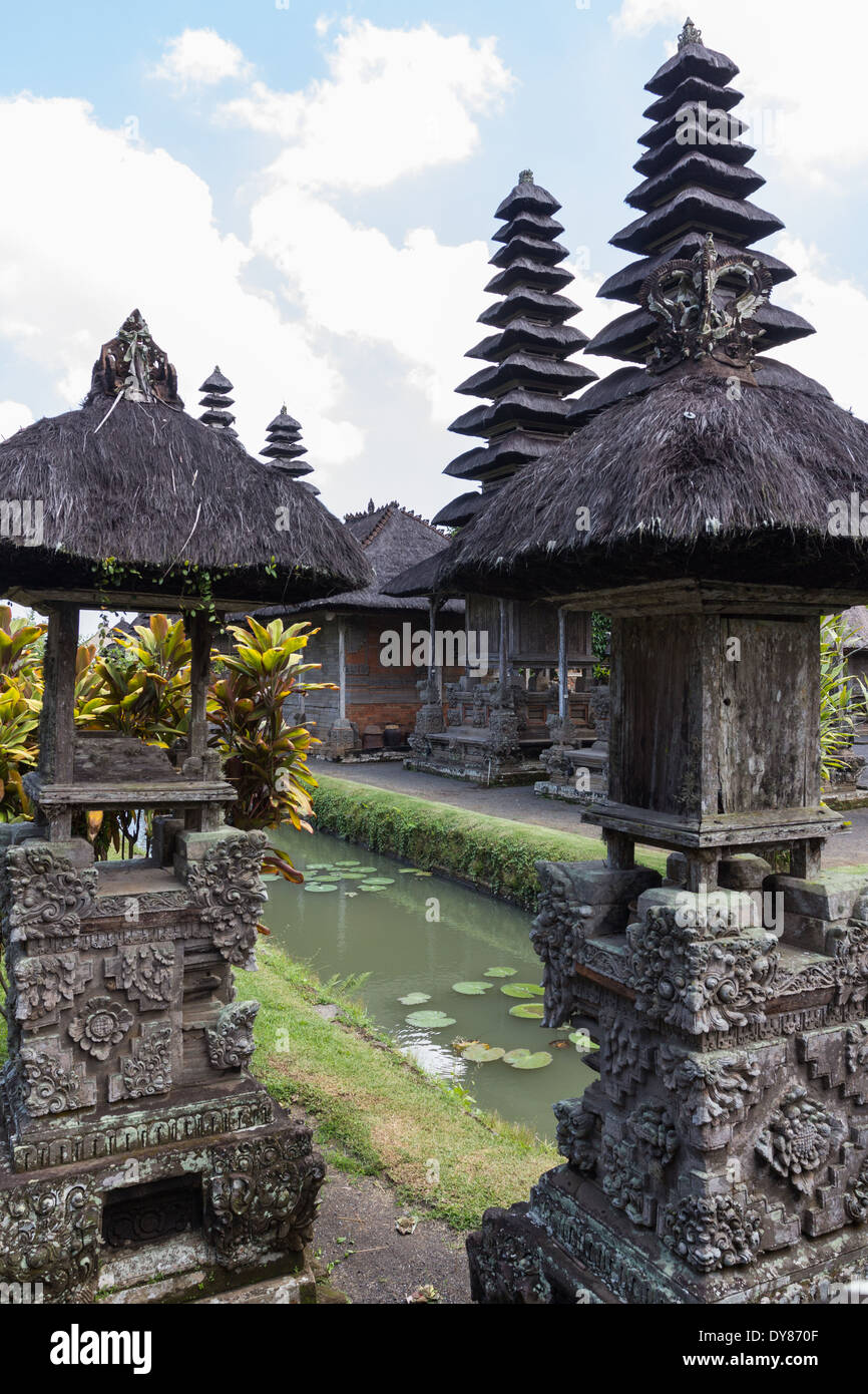 Mengwi village hi-res stock photography and images - Alamy