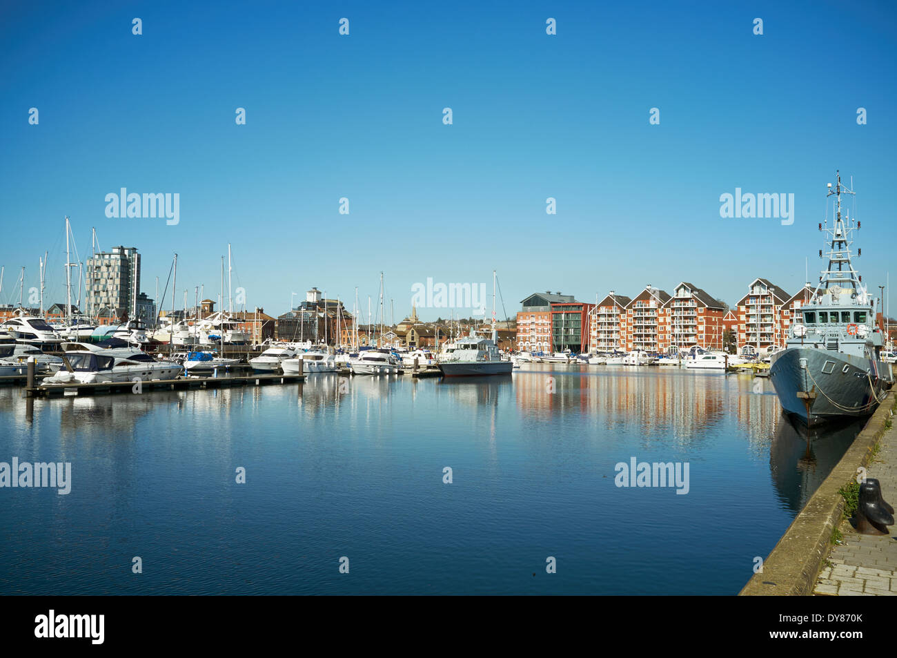 Customs and Excise patrol boats, Ipswich, Suffolk, UK Stock Photo - Alamy