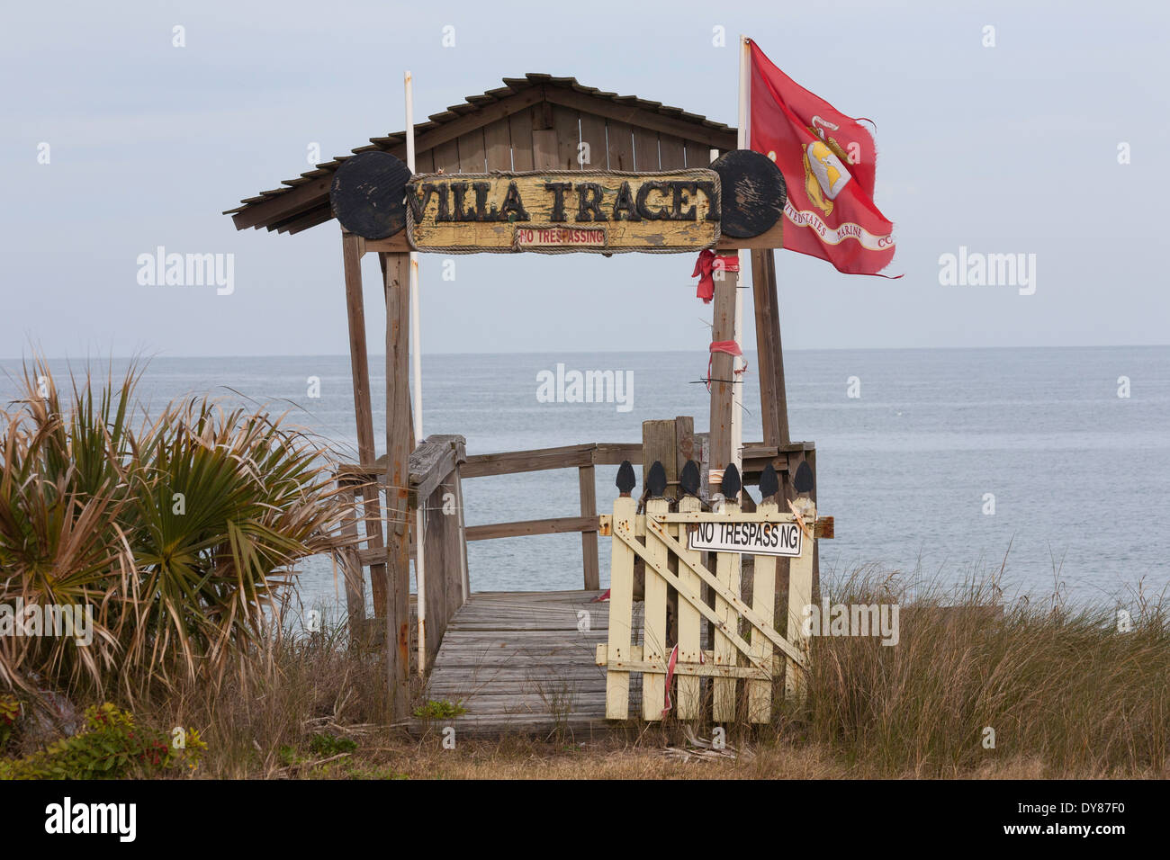 Beach Entry Gate Cabana, Villa Tracey, Flagler Beach, FL, USA Stock ...