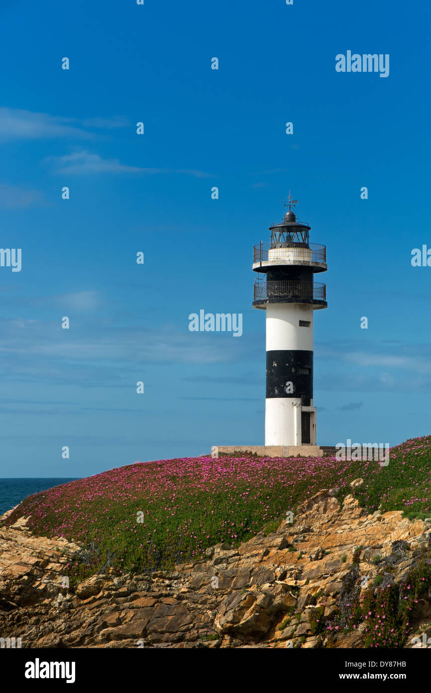 Faro de ribadeo hi-res stock photography and images - Alamy