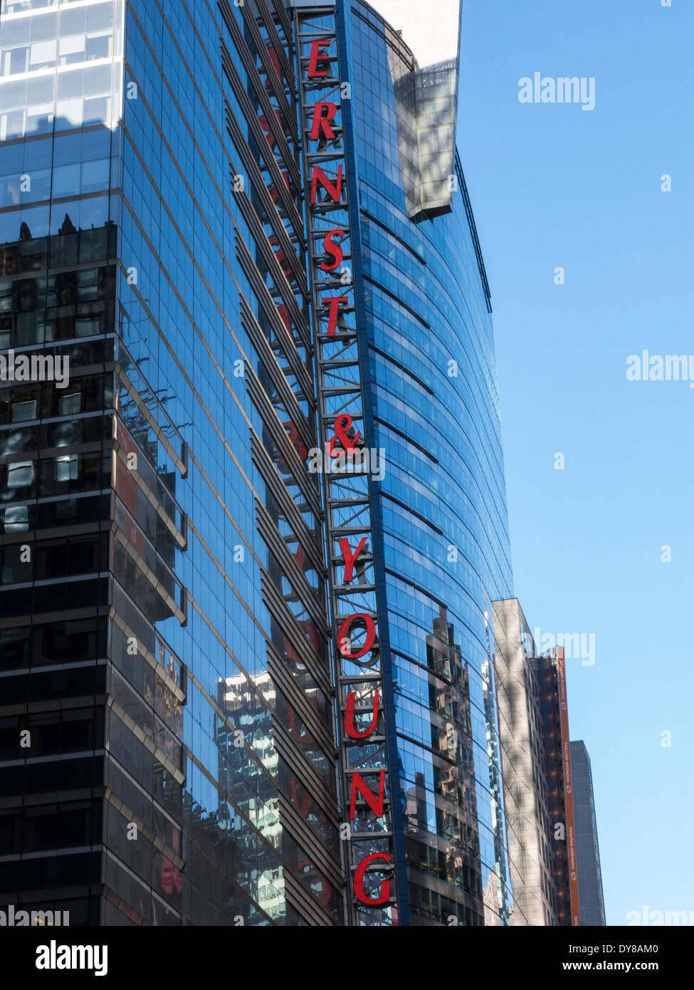 Ey ernst young hi-res stock photography and images - Alamy