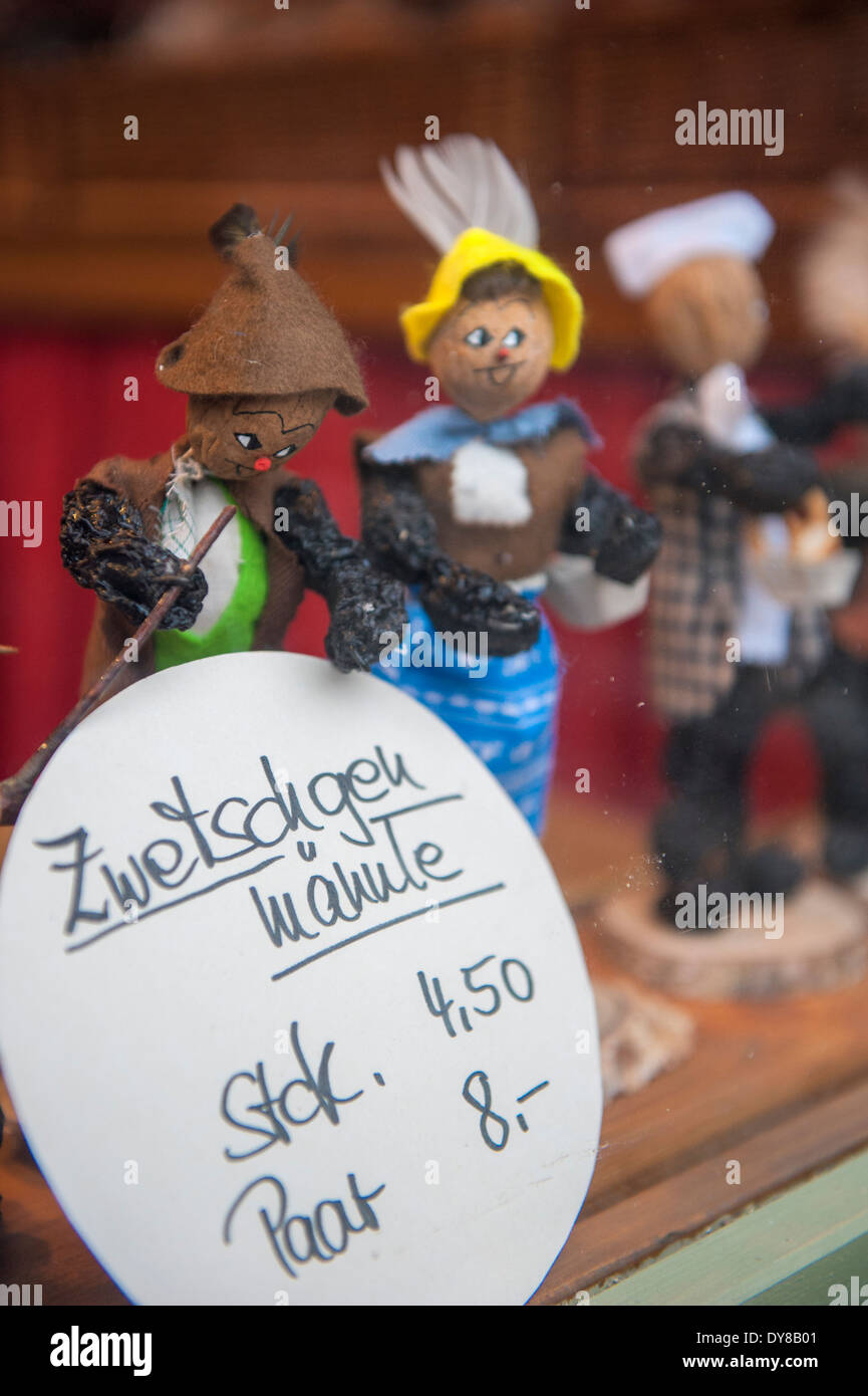 Prune men hi-res stock photography and images - Alamy