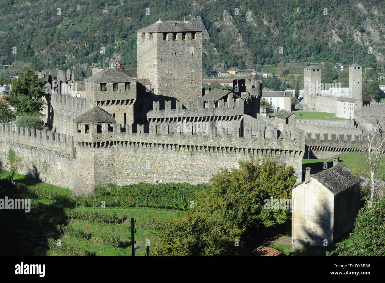 Switzerland, Ticino, Bellinzona, Castello, castle, fort, Montebello ...
