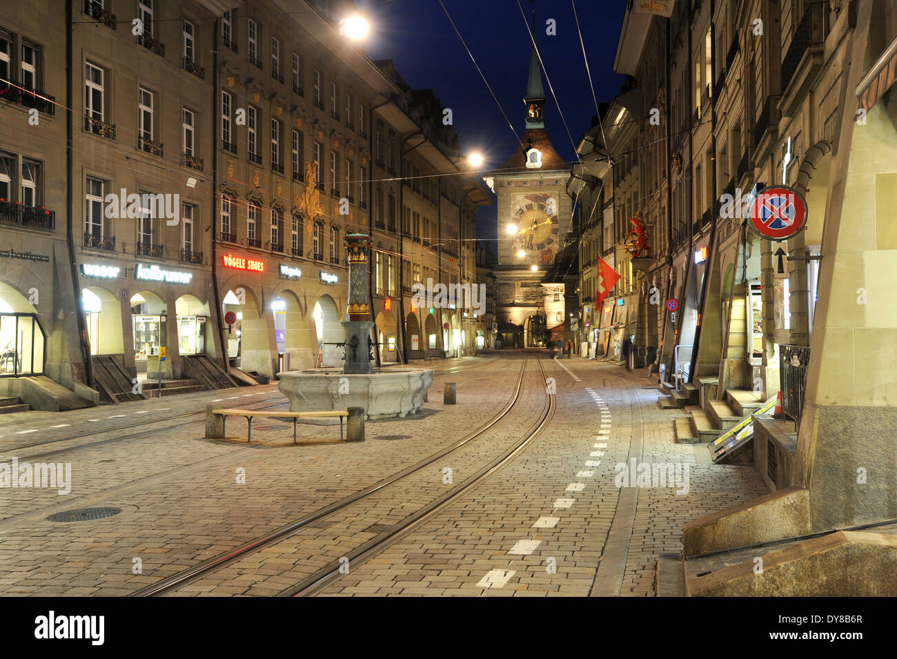 Switzerland, Bern, Zeitglockenturm, clock tower, street, lane, arches ...