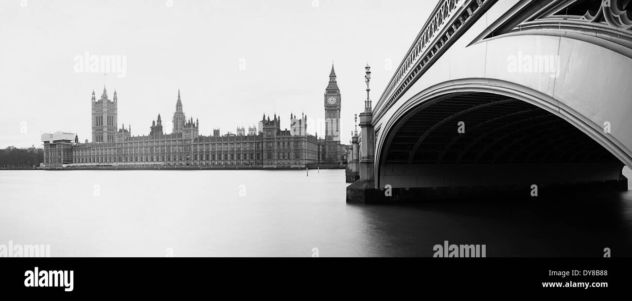 Panoramic view of the Palace of Westminster and Big Ben Stock Photo - Alamy