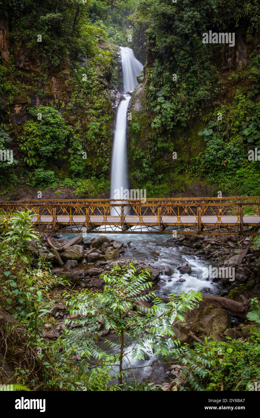 Bridge with waterfall hi-res stock photography and images - Alamy