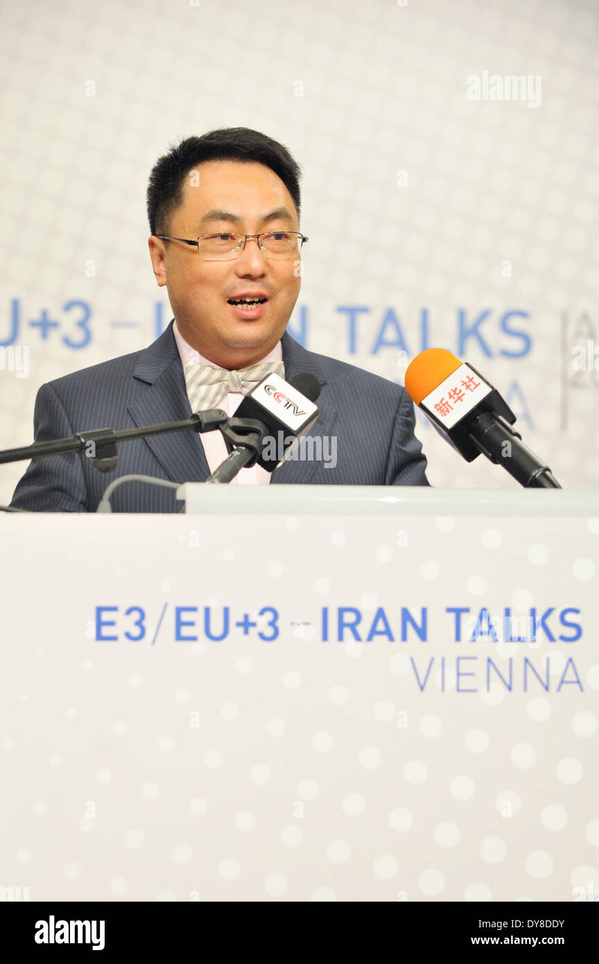 Detailed statement hi-res stock photography and images - Alamy