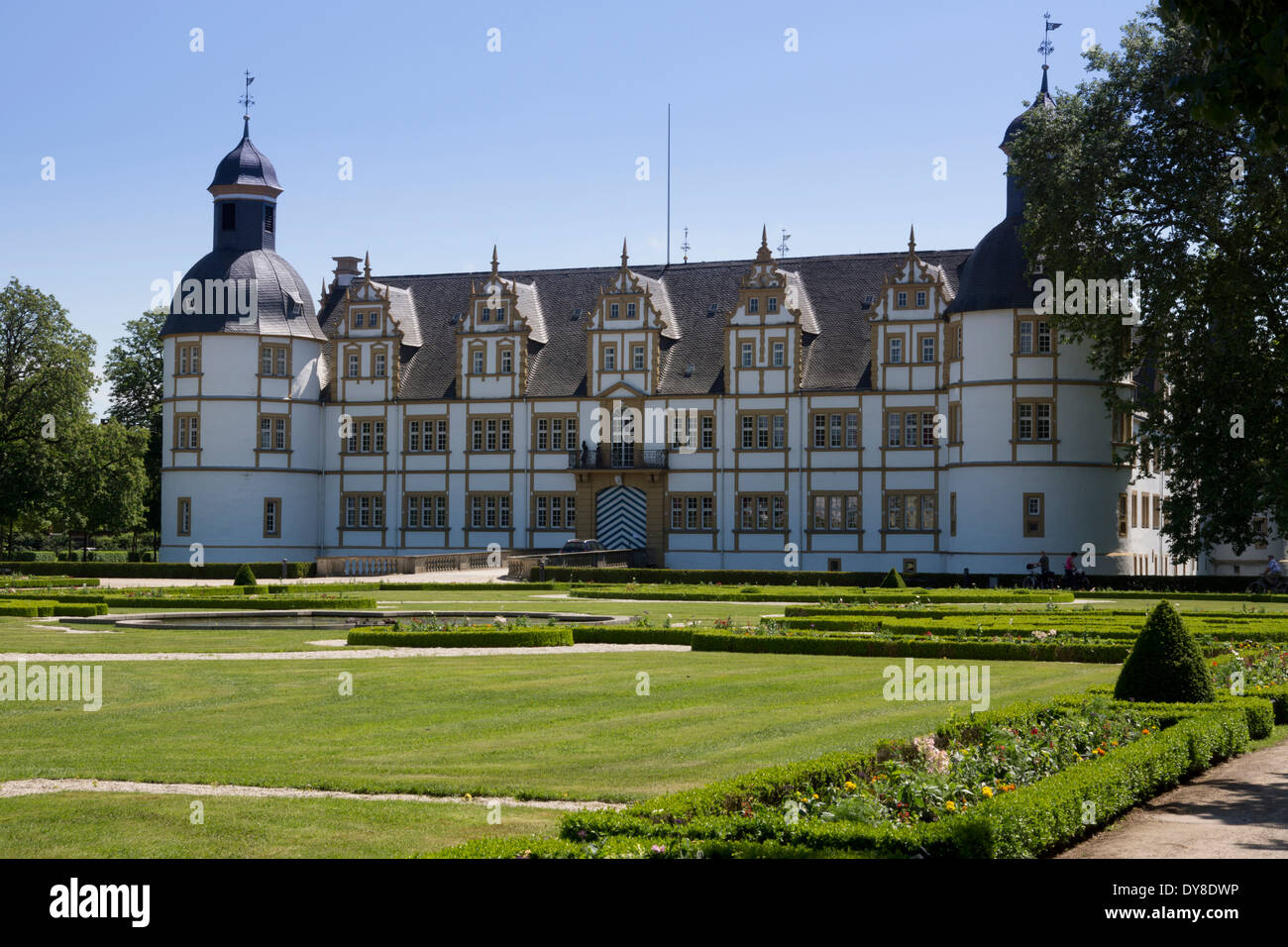 Neuhaus hi-res stock photography and images - Alamy