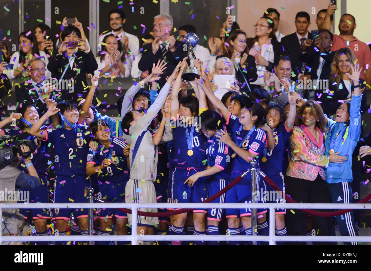 Japan squad celebrate holding World Cup Winners Stock Photo - Alamy